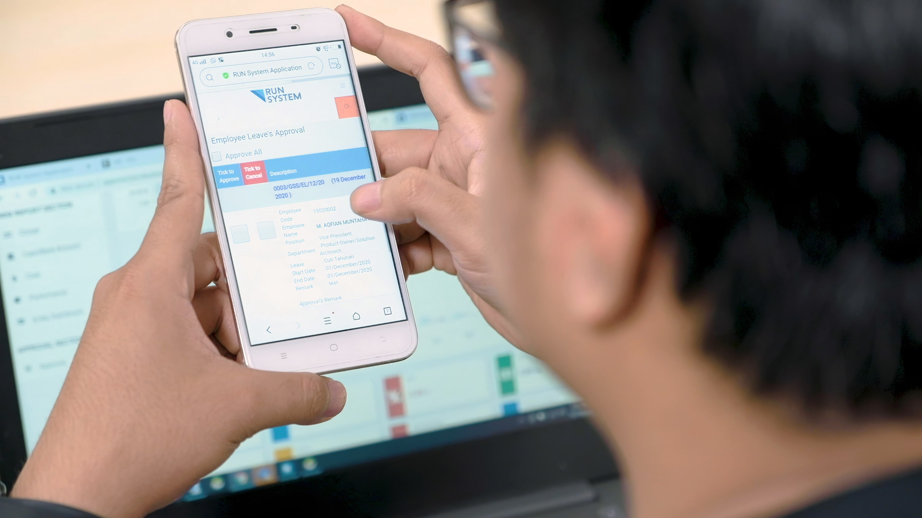 Tampilan software ERP RUN System pada smartphone / RUN System - Hybrid ...